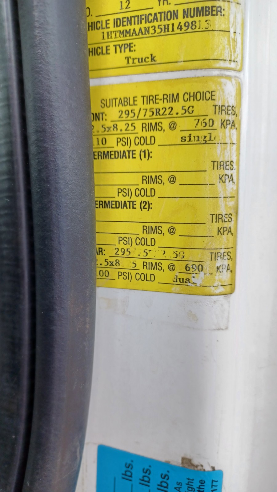 2005 International 4300 55ft bucket truck. 44000 miles. needs nothing ...